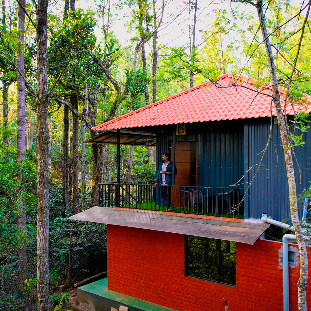 Jungle Loop Stay – Unique Stays & Camps